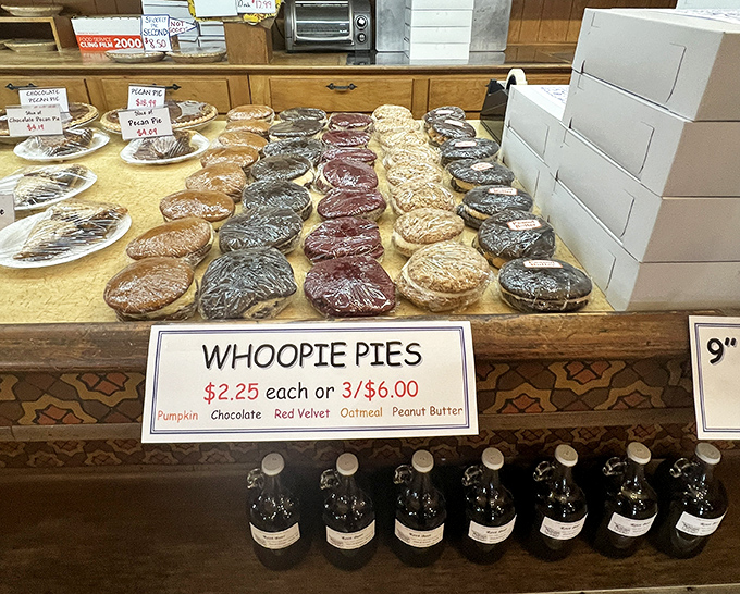 The exterior sign doesn't mince words&mdash;10,000 items await inside, but let's be honest, you're here for that heart-shaped promise of America's best pie. 