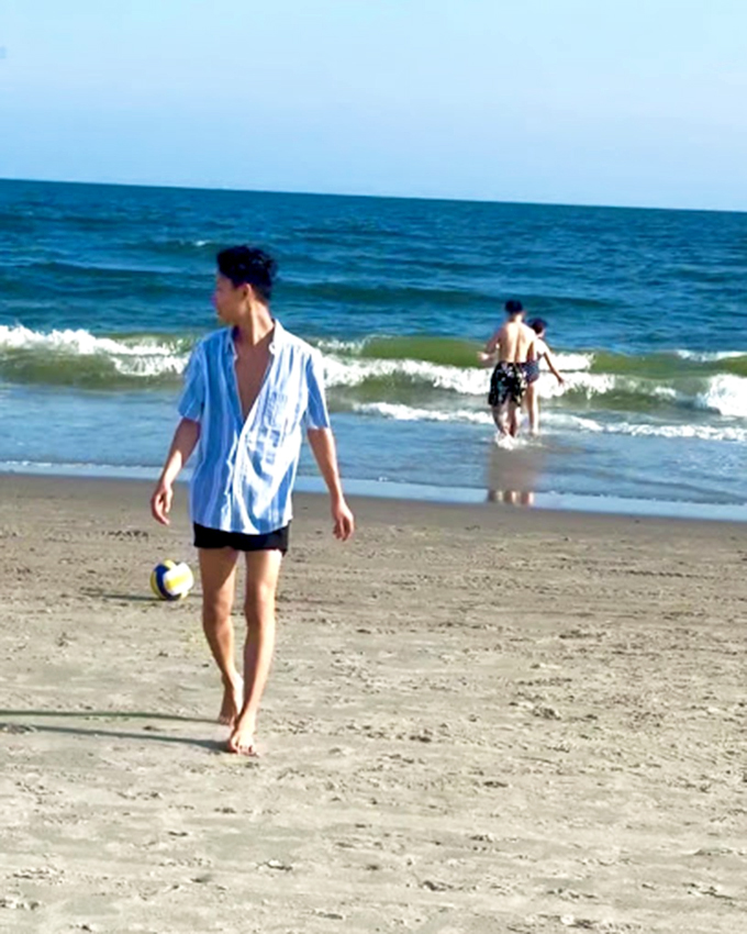 Even paradise permits visitors! Occasional beach-goers remind us that this sanctuary remains Georgia's best-kept coastal secret.
