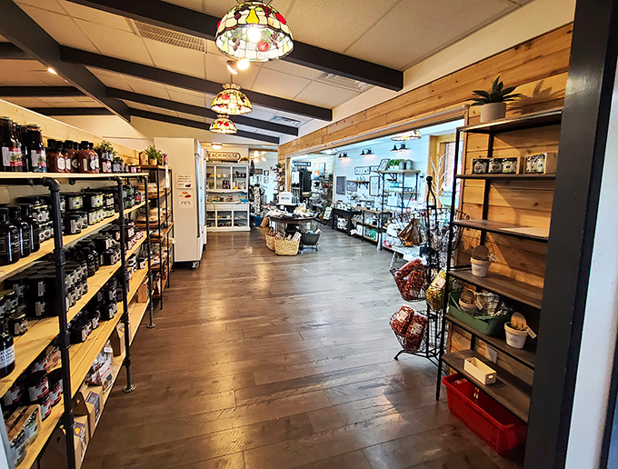 The gift shop area offers a treasure trove of local goodies, proving the Berry Patch knows we all need souvenirs of deliciousness. 