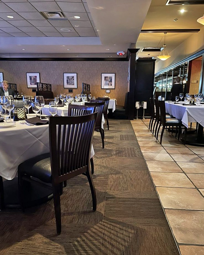 Elegant without being stuffy, Peterson's dining room strikes that perfect balance&mdash;like finding someone who's both gorgeous and knows all your favorite movies.