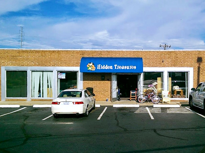 This unassuming storefront conceals vintage gold within. Never judge a thrift store by its parking lot!