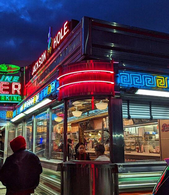 breakfast spots new york ftr