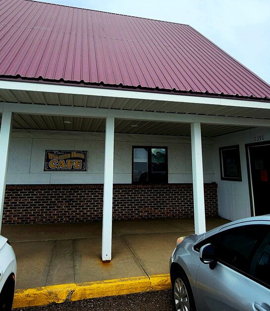 cafeteria style restaurant kansas ftr