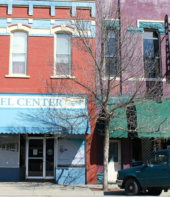 charming affordable kansas town ftr