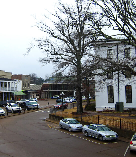 charming retirement towns mississippi ftr