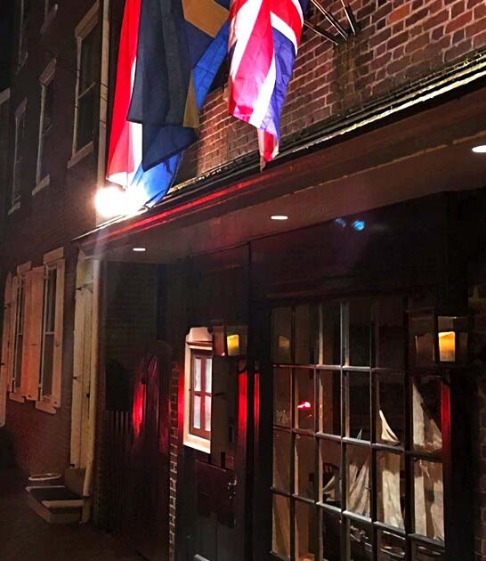 colonial themed restaurant delaware ftr