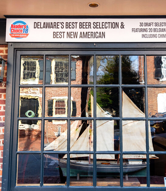 colonial themed tavern delaware ftr