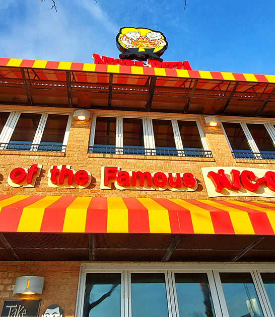 delaware hole wall pizza ftr