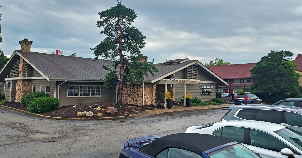 The Prime Rib At This Small-Town Restaurant In Indiana Is Out-Of-This ...