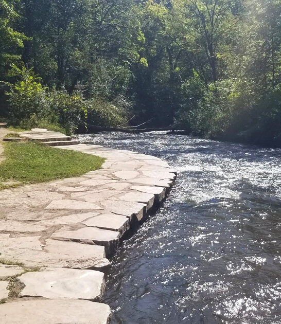 easy hike minnesota scenic ftr