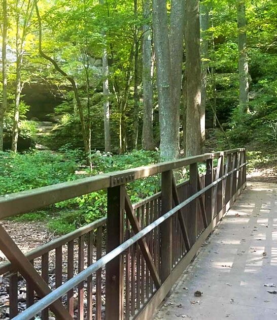 easy scenic hike illinois ftr