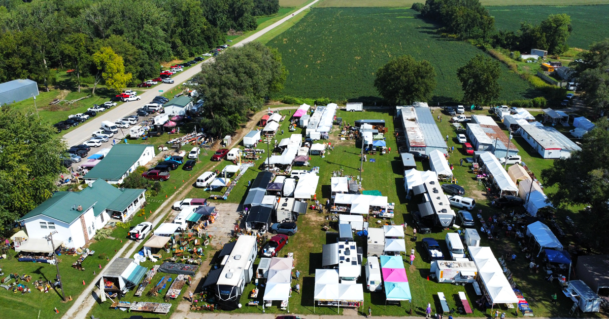 The Enormous Bazaar In Kansas That’ll Make Your Bargain-Hunting Dreams ...