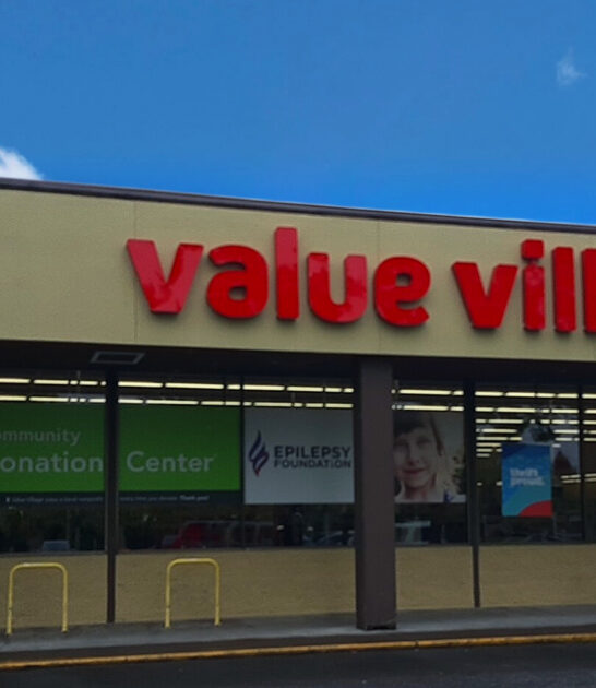 enormous discount stores oregon ftr