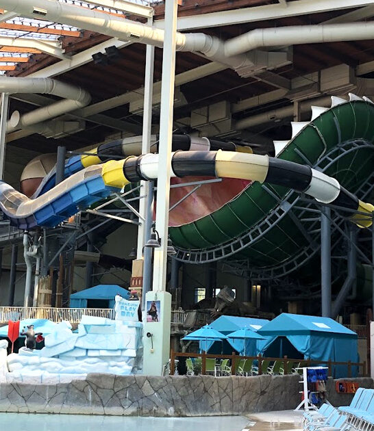 enormous indoor waterpark pennsylvania ftr