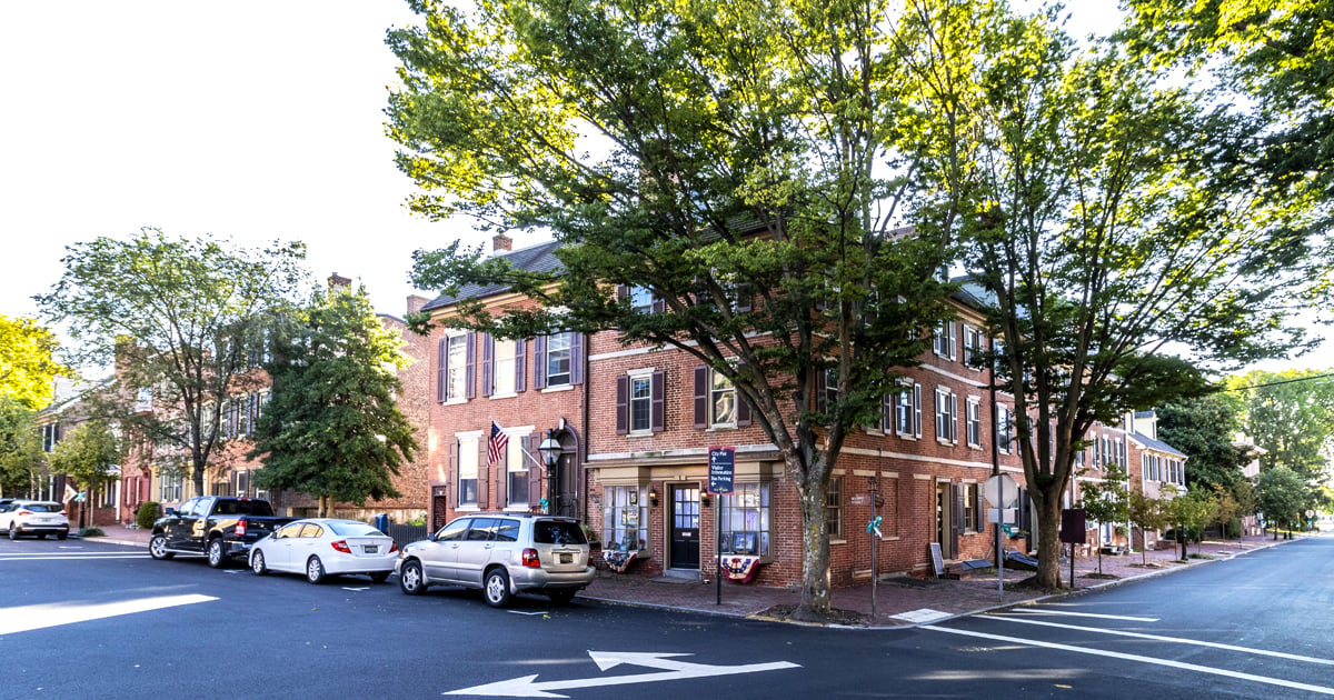 This Tiny Amish Town In Delaware Is One Of The State's Best-Kept ...