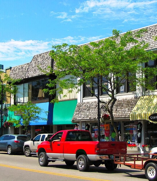 fascinating small towns michigan ftr