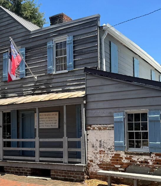 georgia pirate themed restaurant ftr