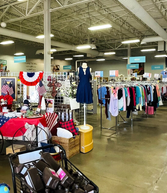 gigantic discount stores kansas ftr