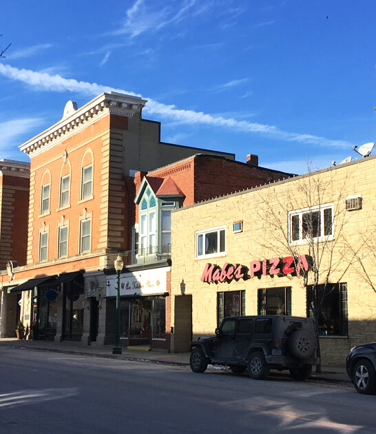 gorgeous small towns iowa ftr
