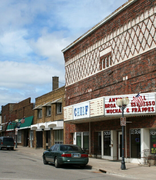 gorgeous towns minnesota unforgettable ftr