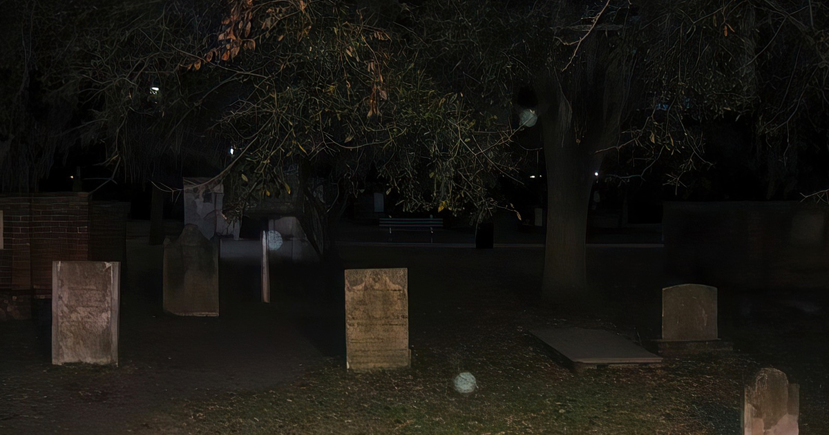 This Hauntingly Beautiful Cemetery In Georgia Looks Like The Setting Of ...