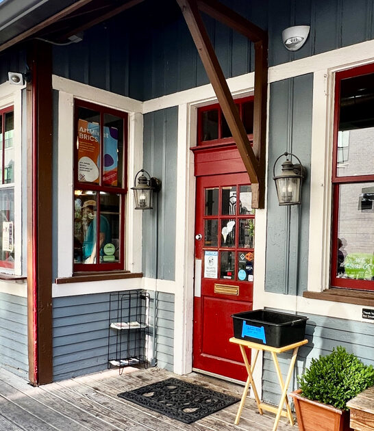 ice cream parlor indiana ftr