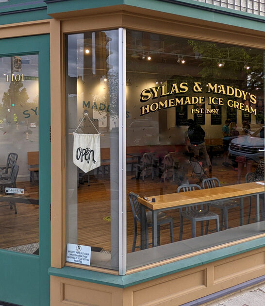 ice cream parlor kansas ftr