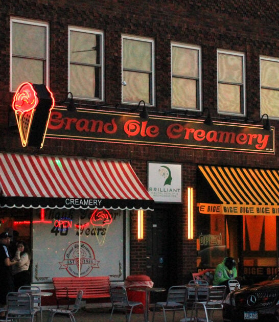 ice cream parlor minnesota ftr