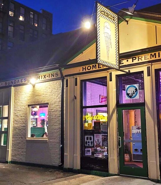 ice cream parlor nebraska ftr