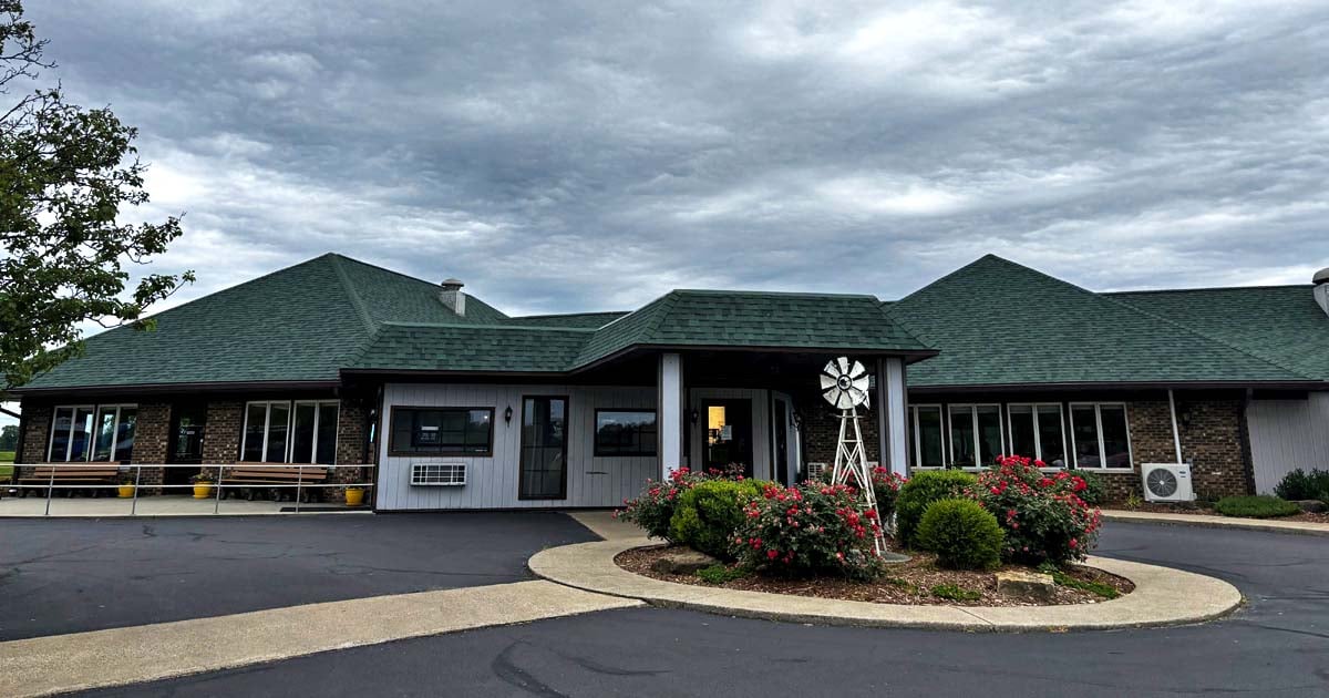 Indiana Locals Are Obsessed With The Outrageously Delicious Buffet At ...