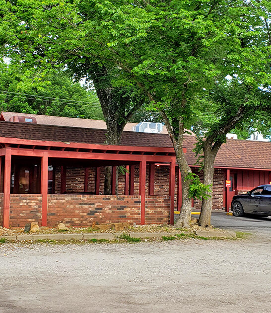kansas chicken unassuming restaurant ftr