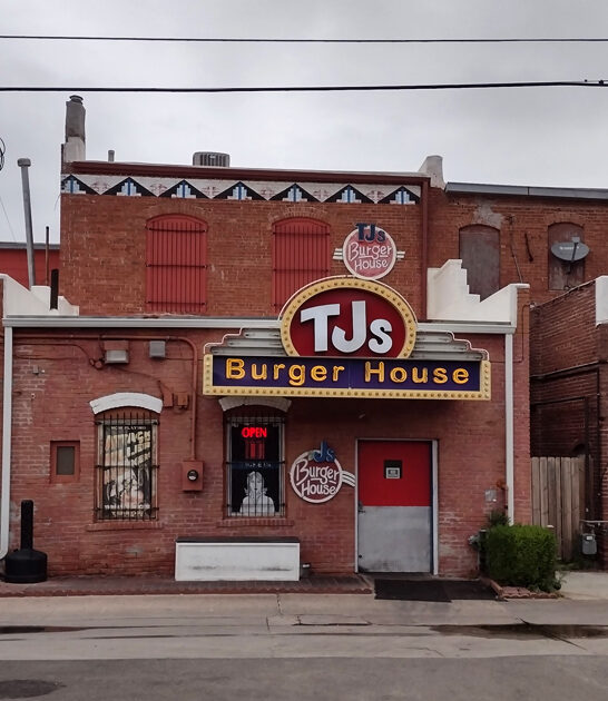 kansas restaurants delicious burgers ftr