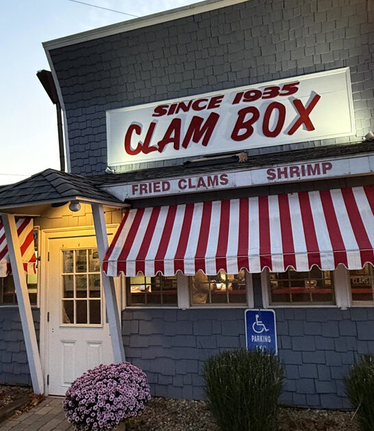 legendary seafood restaurants massachusetts ftr