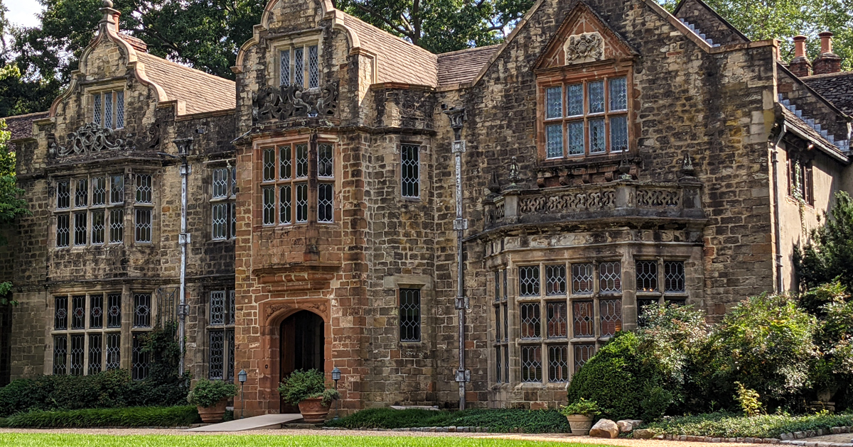 The Magical Castle In Virginia That’ll Make This Mother’s Day Feel Like ...