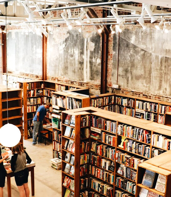 massive kansas bookstore ftr