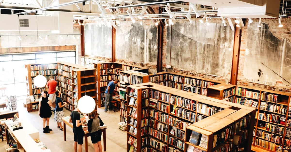 The Massive Bookstore In Kansas That’ll Make You Fall In Love With ...