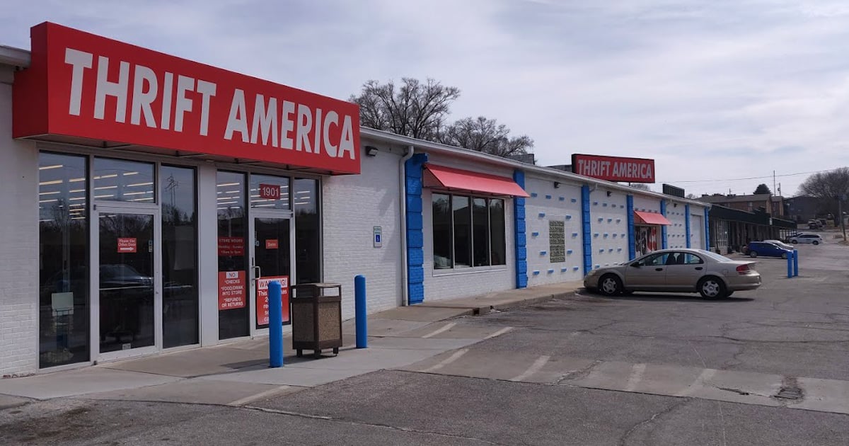 The Massive Thrift Store In Nebraska That Treasure Hunters Say Takes ...