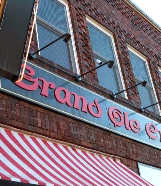 minnesota tiny mighty parlor ftr