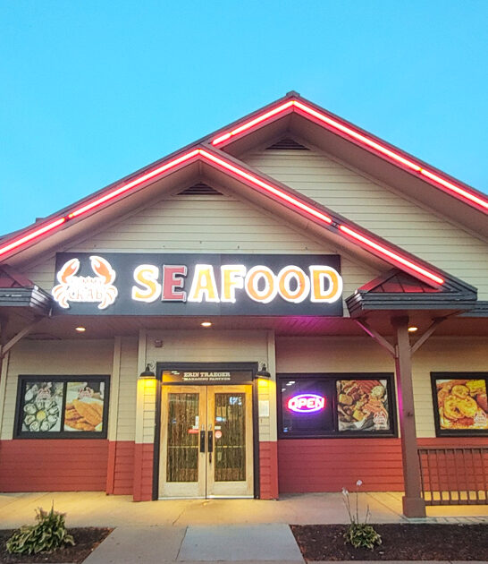 no frills seafood iowa ftr