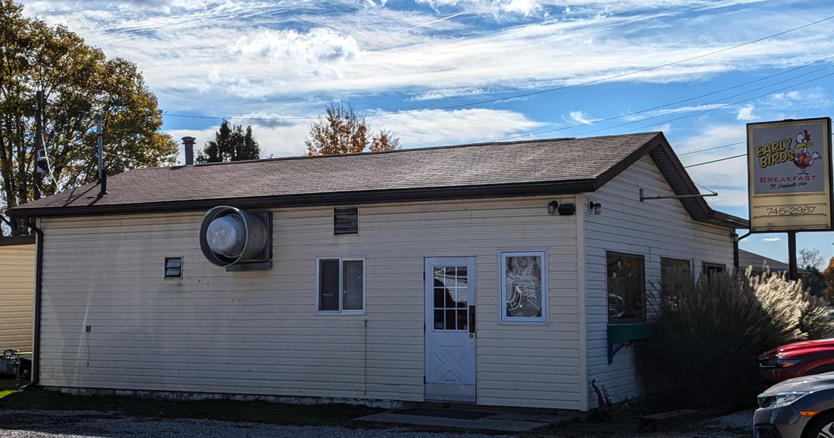 The Middle-Of-Nowhere Restaurant In Ohio That Secretly Serves The State ...