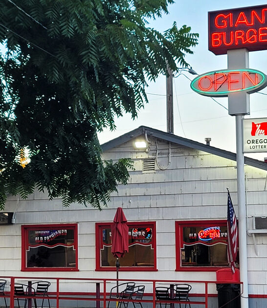 oregon best known burgers ftr