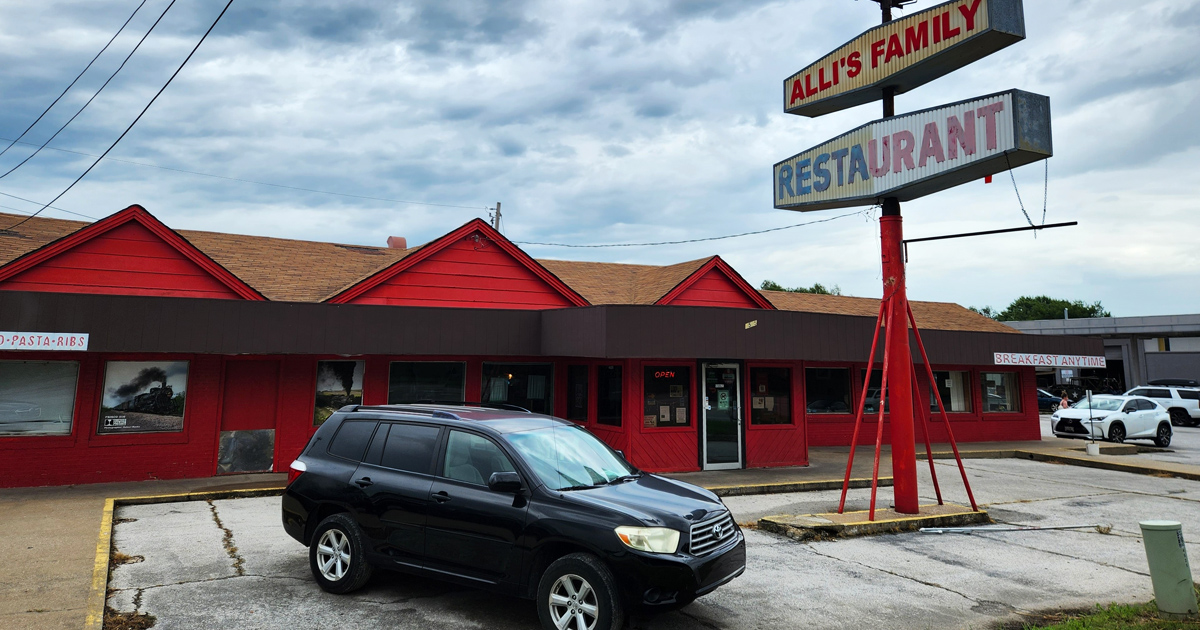 9 Mom-And-Pop Diners In Missouri With Outrageously Delicious Food