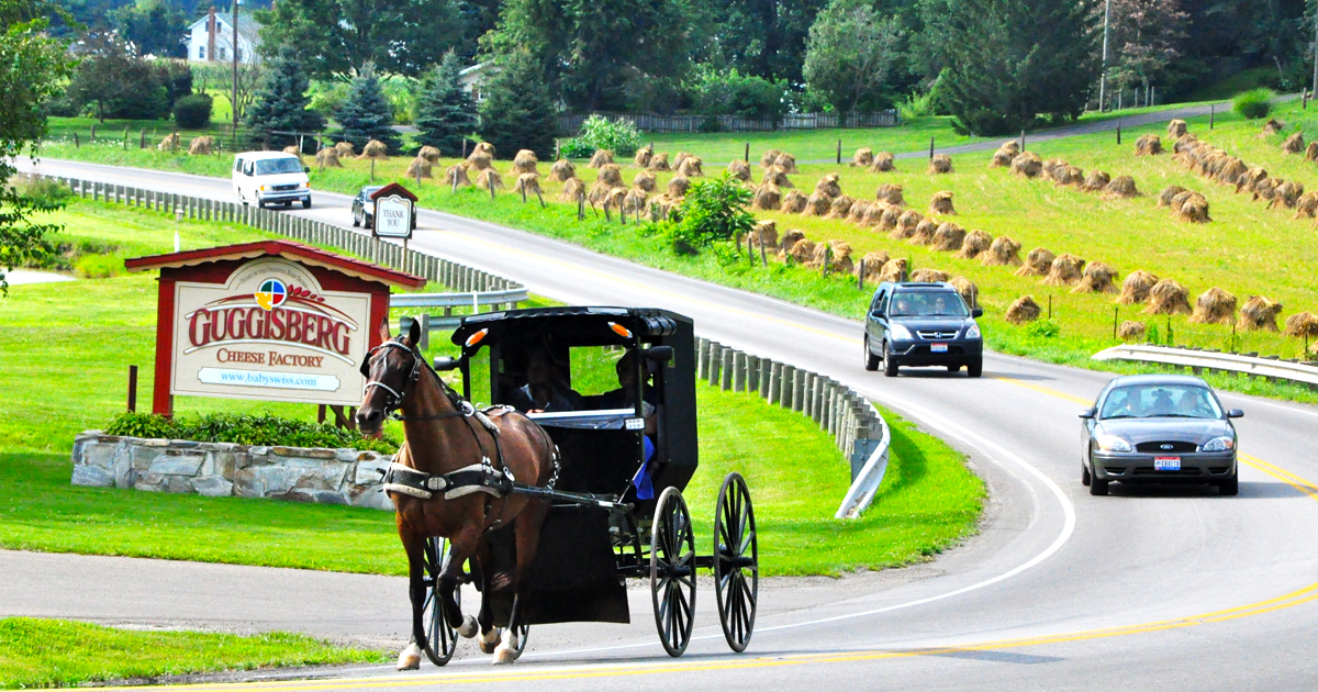 This Dreamy Amish Town In Ohio Is Perfect For A Memorial Day Weekend ...