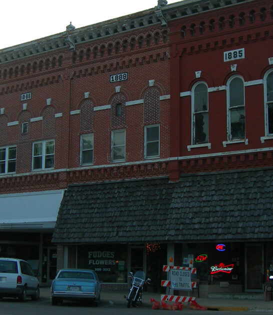 picturesque small towns iowa ftr