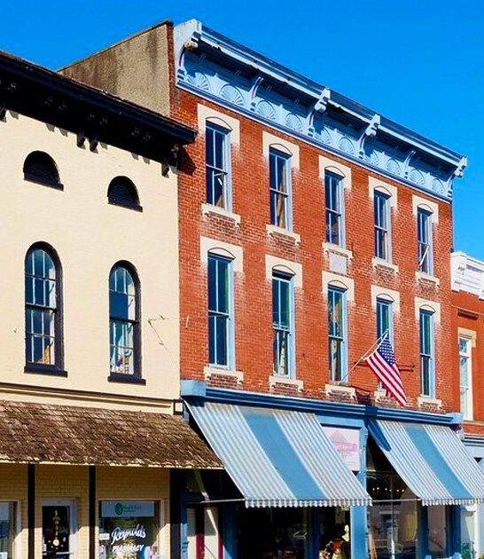 postcard perfect towns kentucky ftr