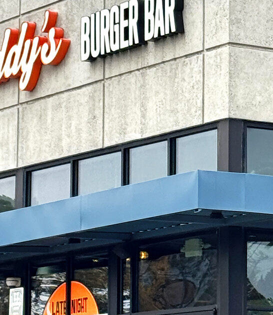 restaurant georgia popular cheeseburgers ftr