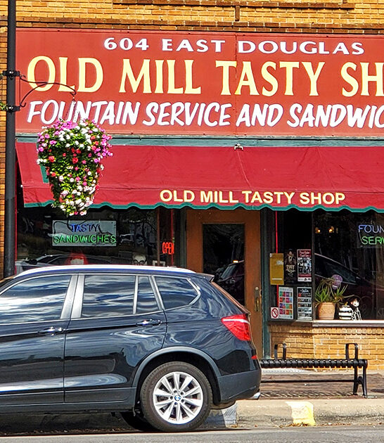 sandwiches unassuming deli kansas ftr