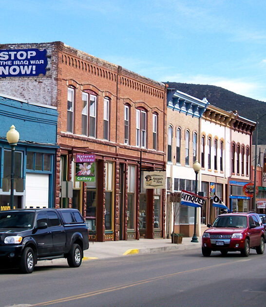 scenic small town colorado ftr