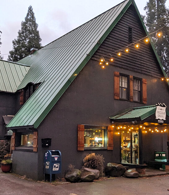 serves best sandwhich oregon ftr