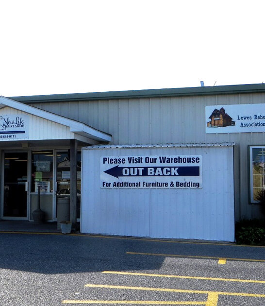 thrift delaware store massive ftr